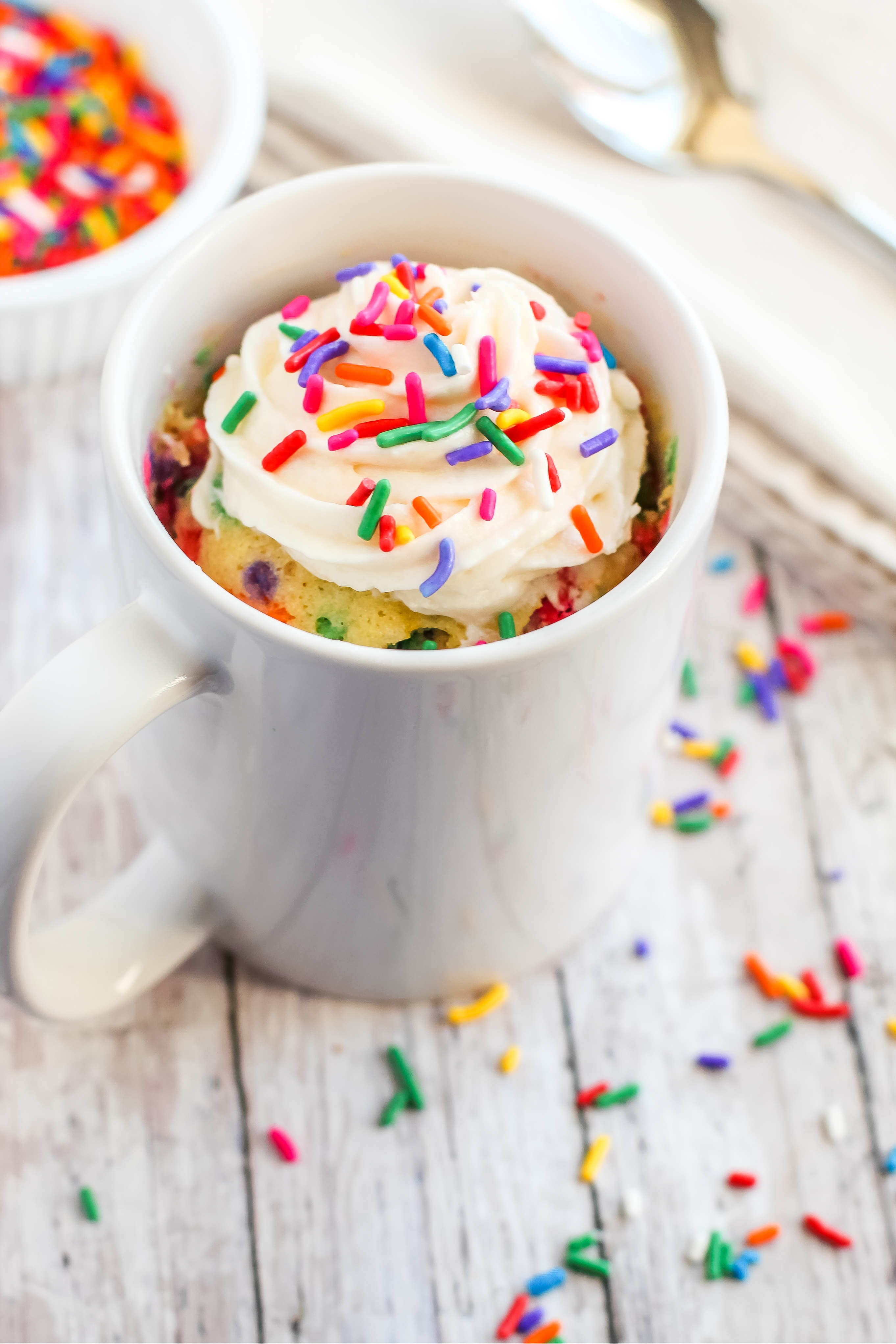 Vanilla Funfetti Mug Cake Recipe - Life Love Liz