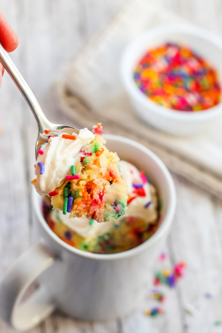 Vanilla Funfetti Mug Cake Recipe - Life Love Liz