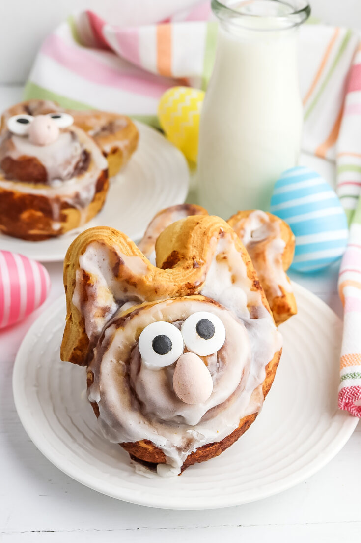 Easter Bunny Cinnamon Rolls Recipe - Life Love Liz