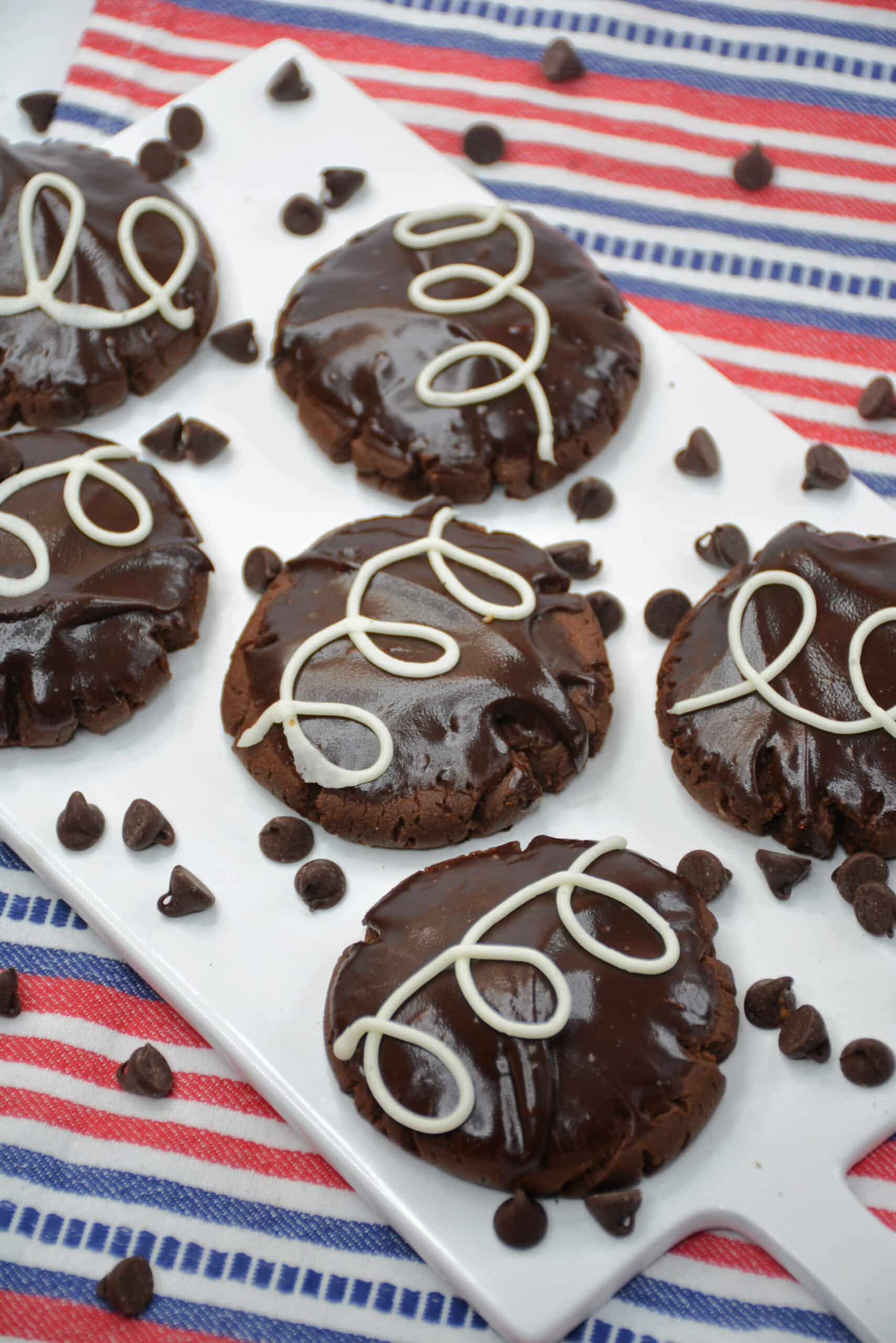 Crumbl Chocolate Mallow Cupcake Cookies Copycat Recipe - Life Love Liz