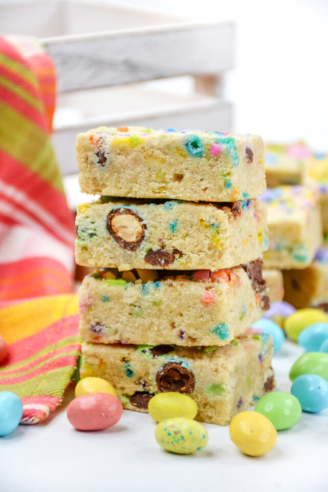 Easter M&M Cookie Bars Recipe - Life Love Liz